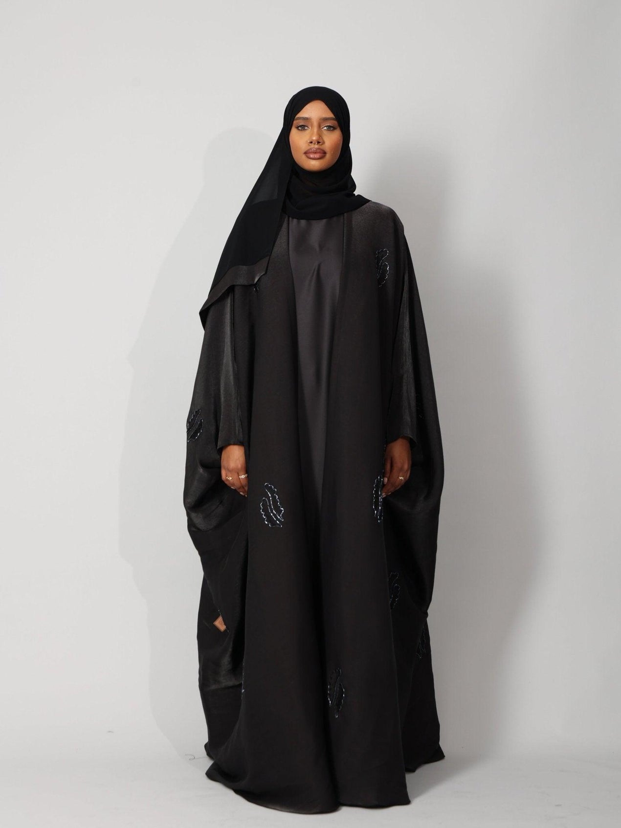 What Is Modest Fashion? A Guide for Modern Muslim Women – Hals and Sals